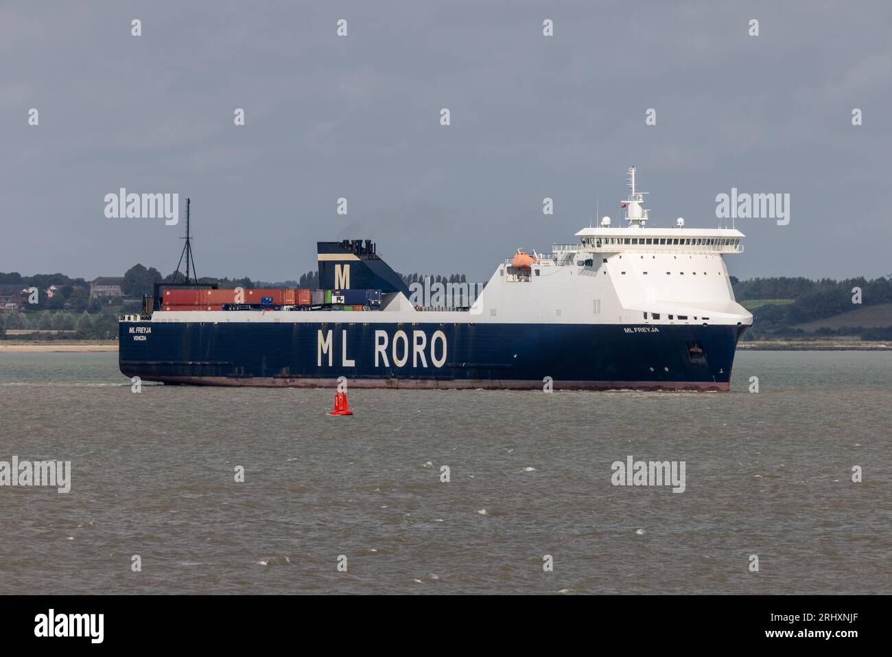 Ro ro cargo hi-res stock photography and images - Alamy