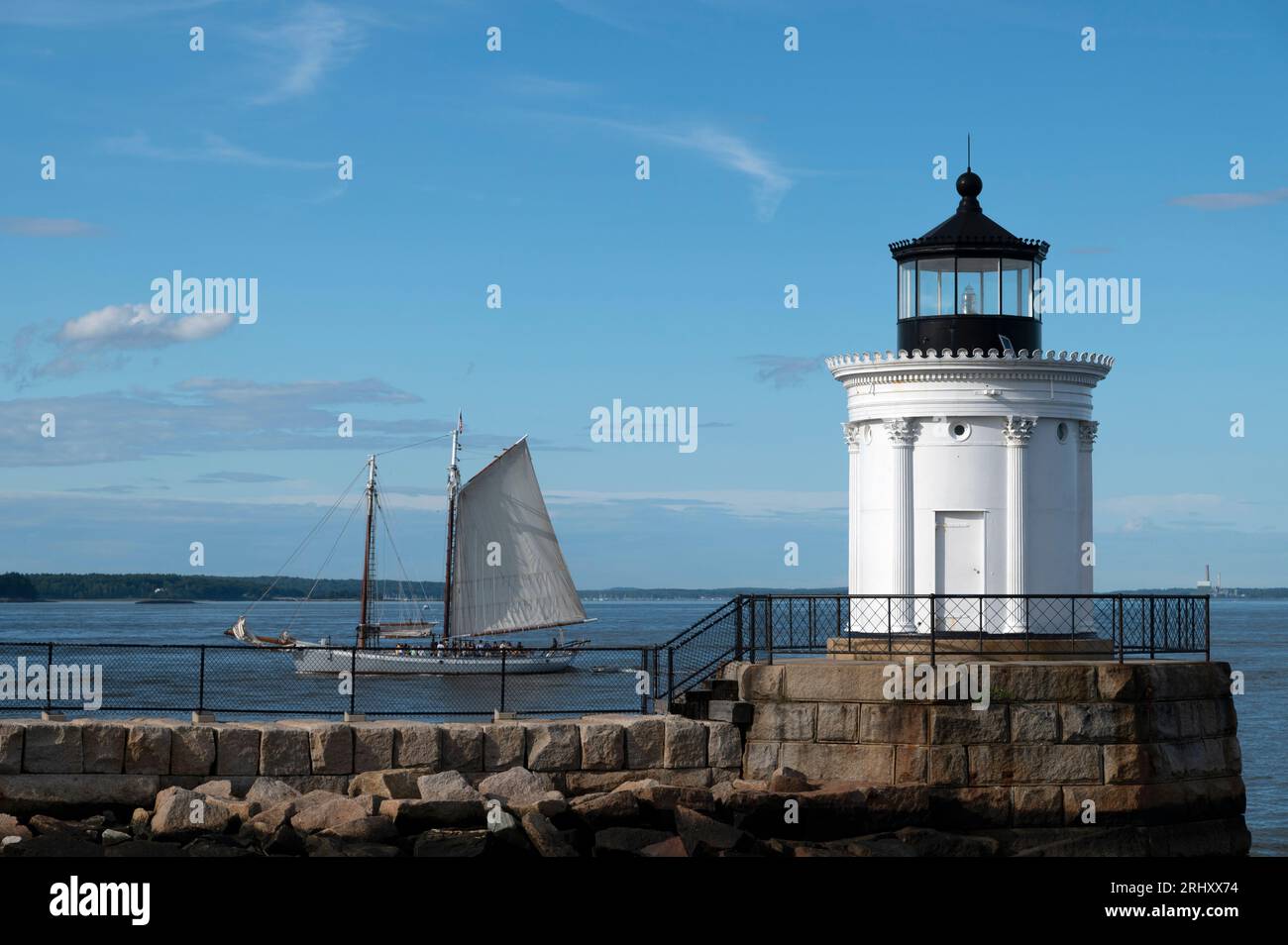 Bug Light, also known as Portland Breakwater Lighthouse, guides a ...