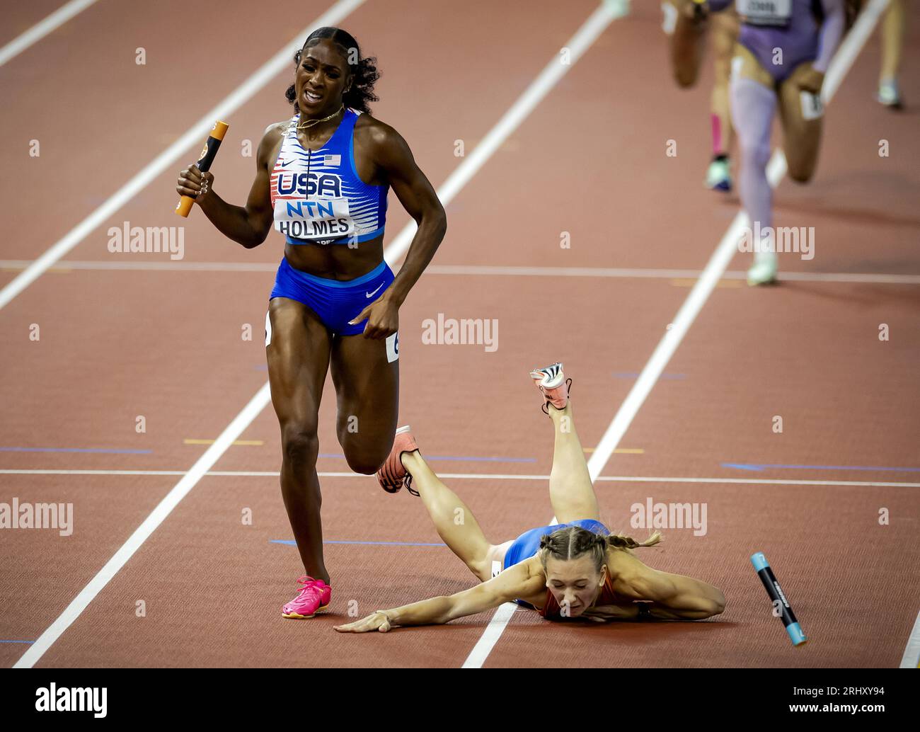 4x400 mixed hi-res stock photography and images - Alamy