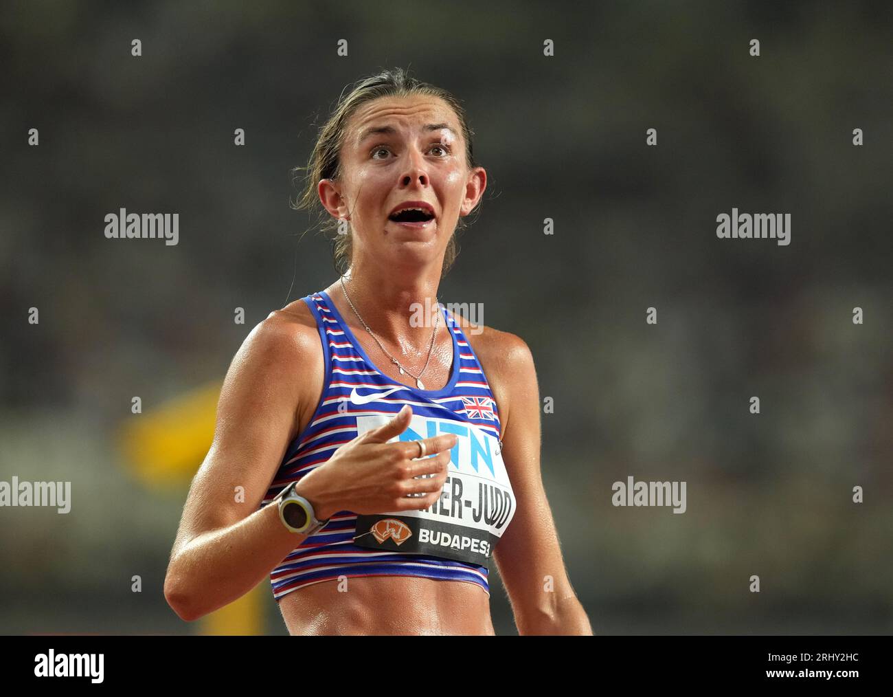 Great Britain's Jessica Warner-Judd reacts after the Women's 10000 ...