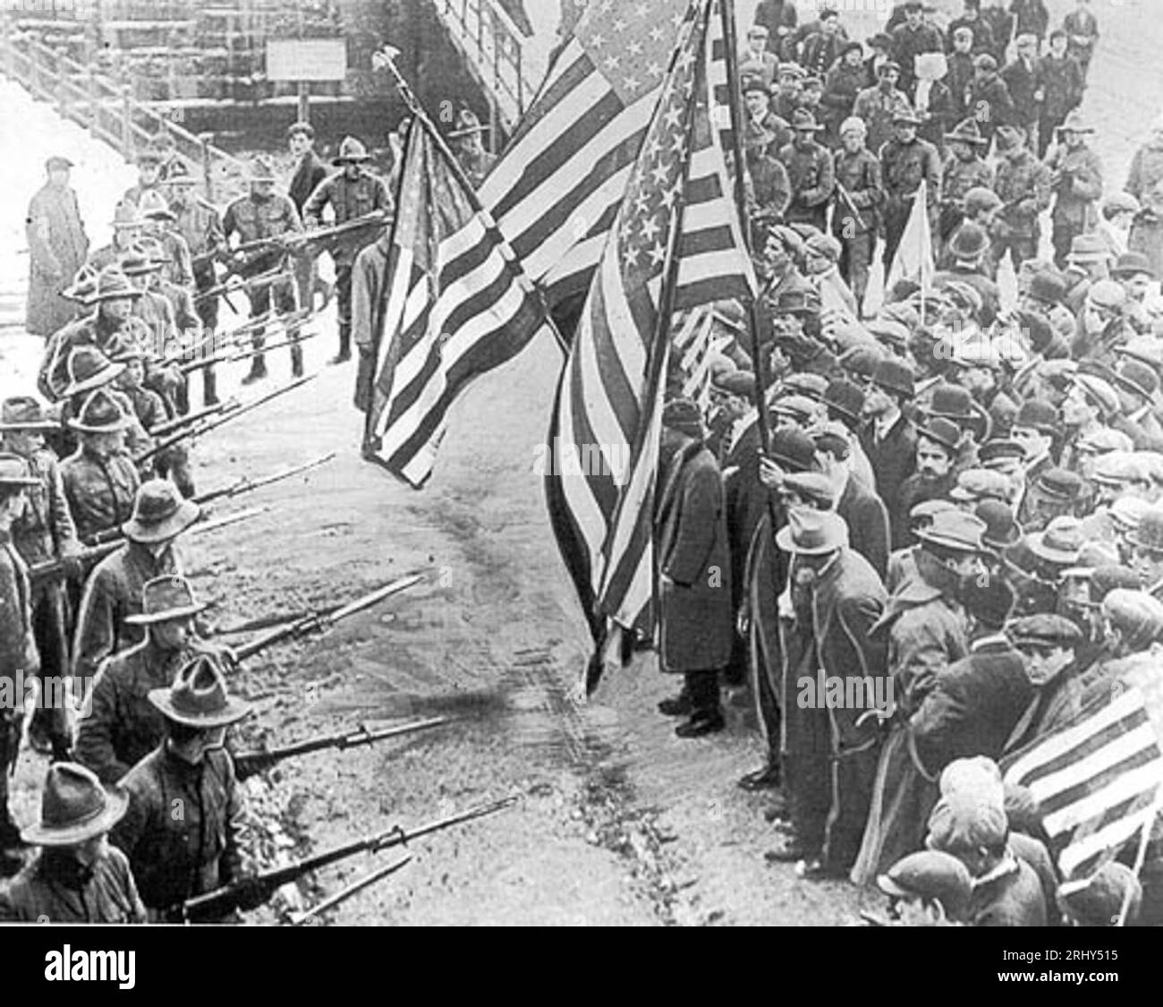 Labour union demonstrators at the 1912 Lawrence textile strike Stock ...