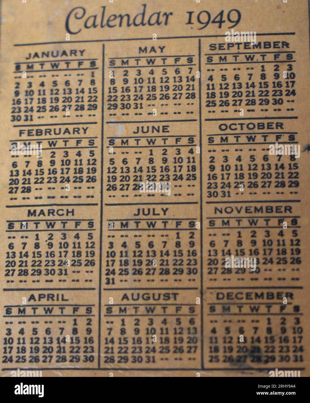 Yearly calendar hi-res stock photography and images - Alamy