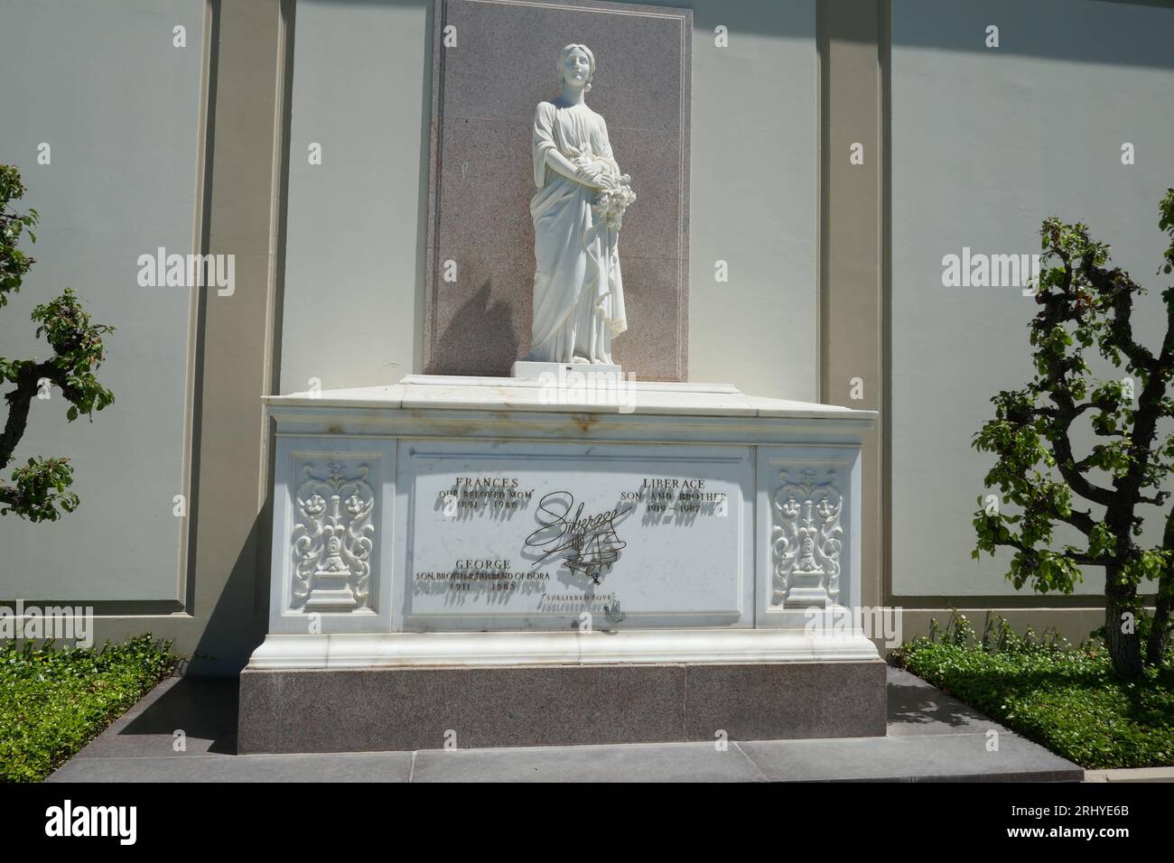 Los Angeles, California, USA 18th August 2023 Entertainer Liberace ...