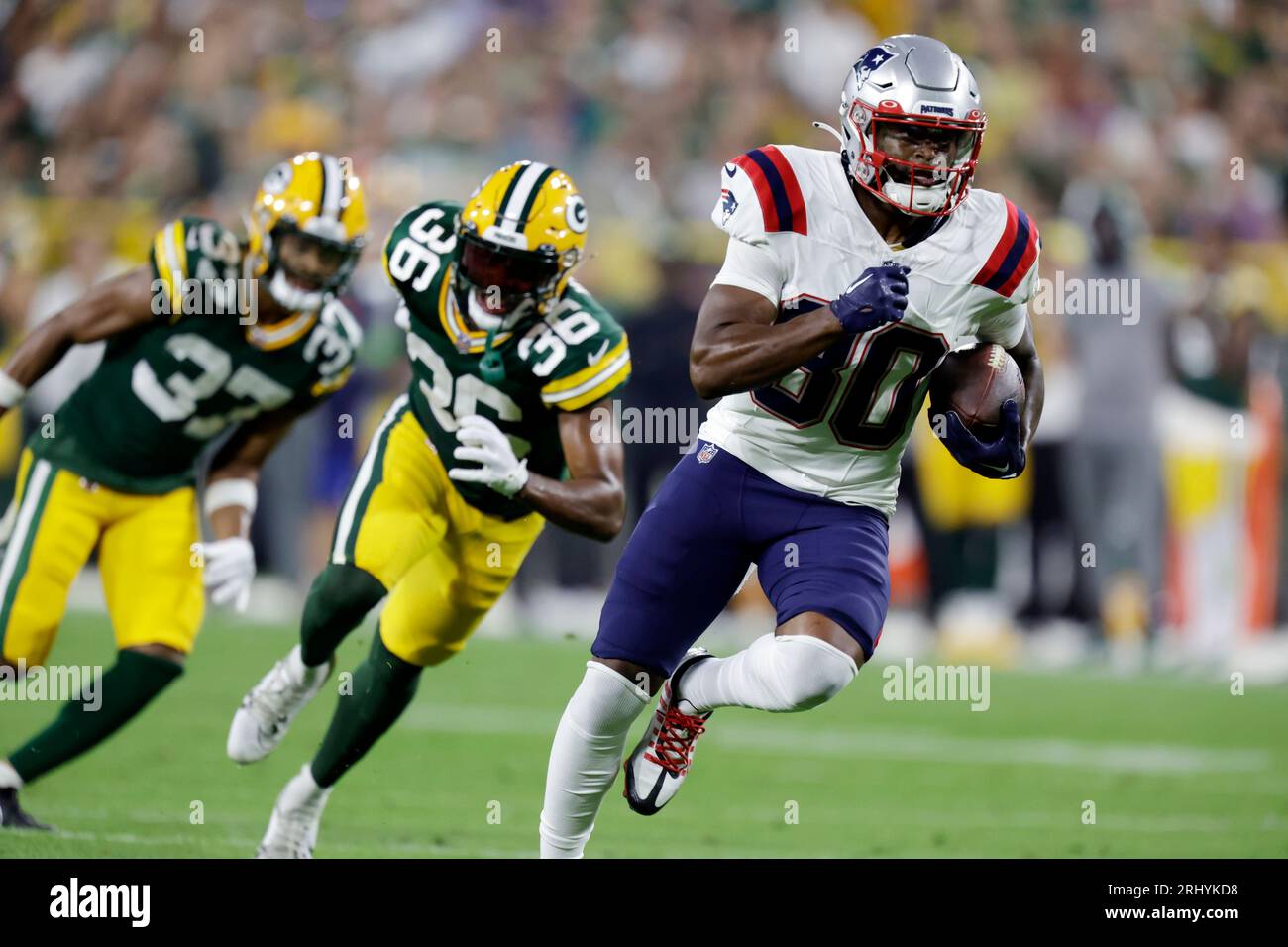 New England Patriots wide receiver Kayshon Boutte (80) runs on a ...