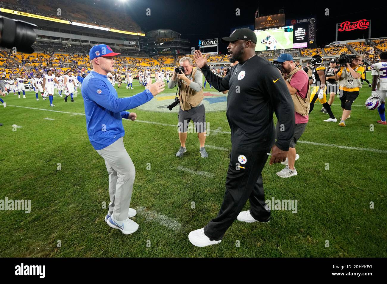 Buffalo Bills coach Sean McDermott, left, and Pittsburgh Steelers coach ...