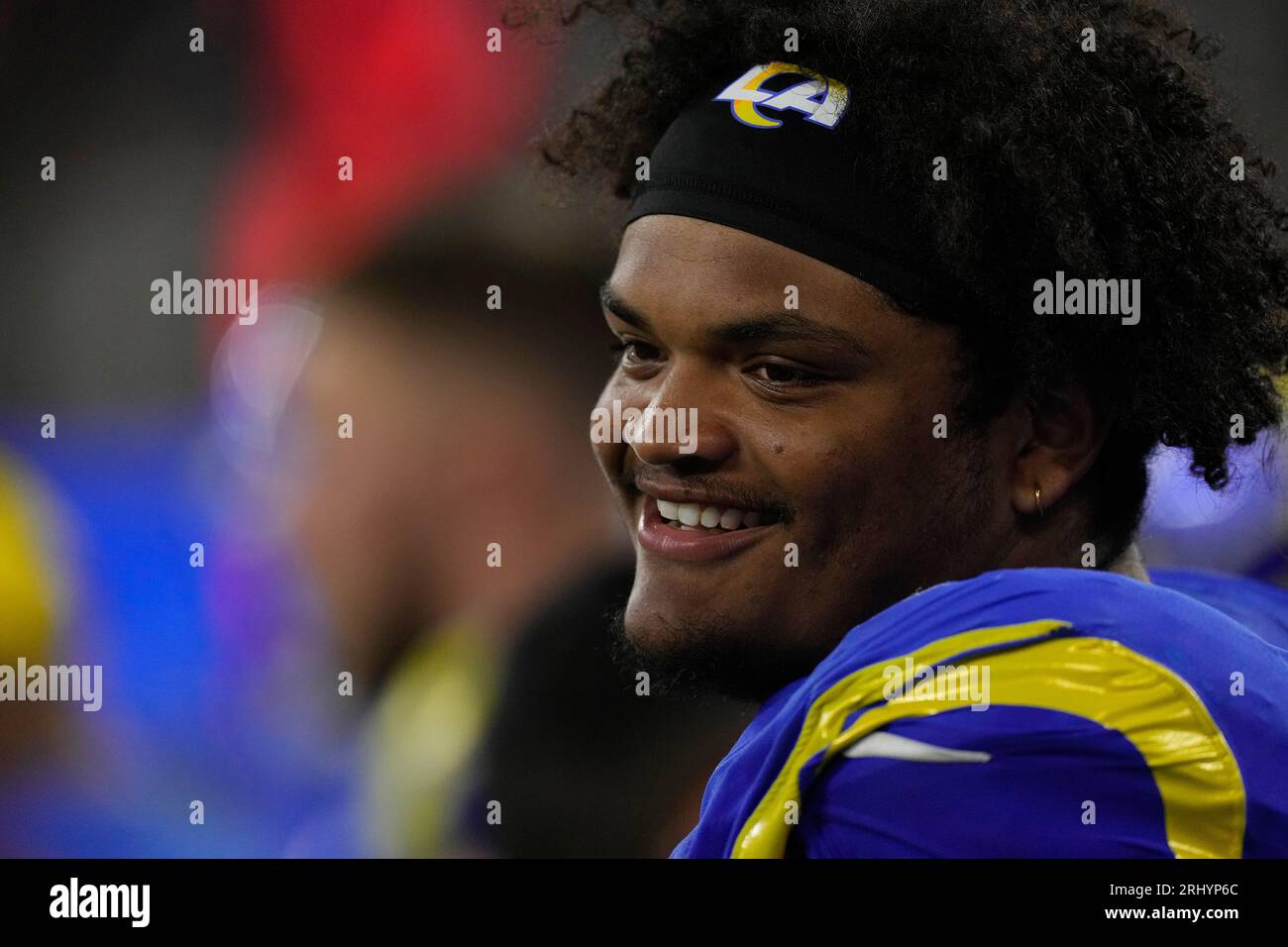 Los Angeles Rams guard Steve Avila smiles on the bench during the ...