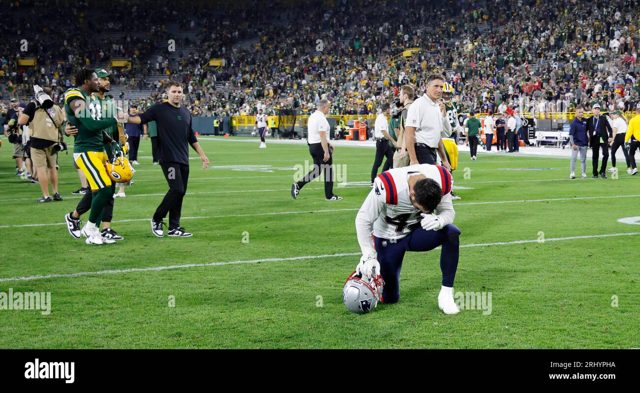 New England Patriots linebacker Calvin Munson (43) reacts as teammate ...