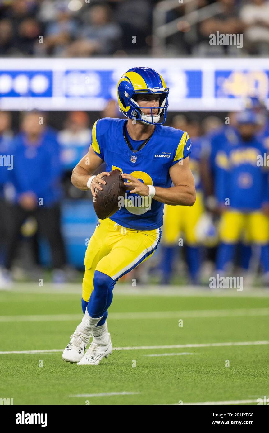 Los Angeles Rams quarterback Stetson Bennett (13) runs with the ball ...