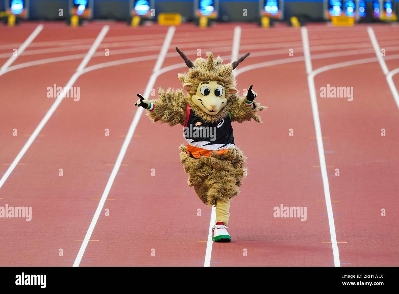 Budapest. 19th Aug, 2023. Mascot 'Youhuu' performs during the opening ...