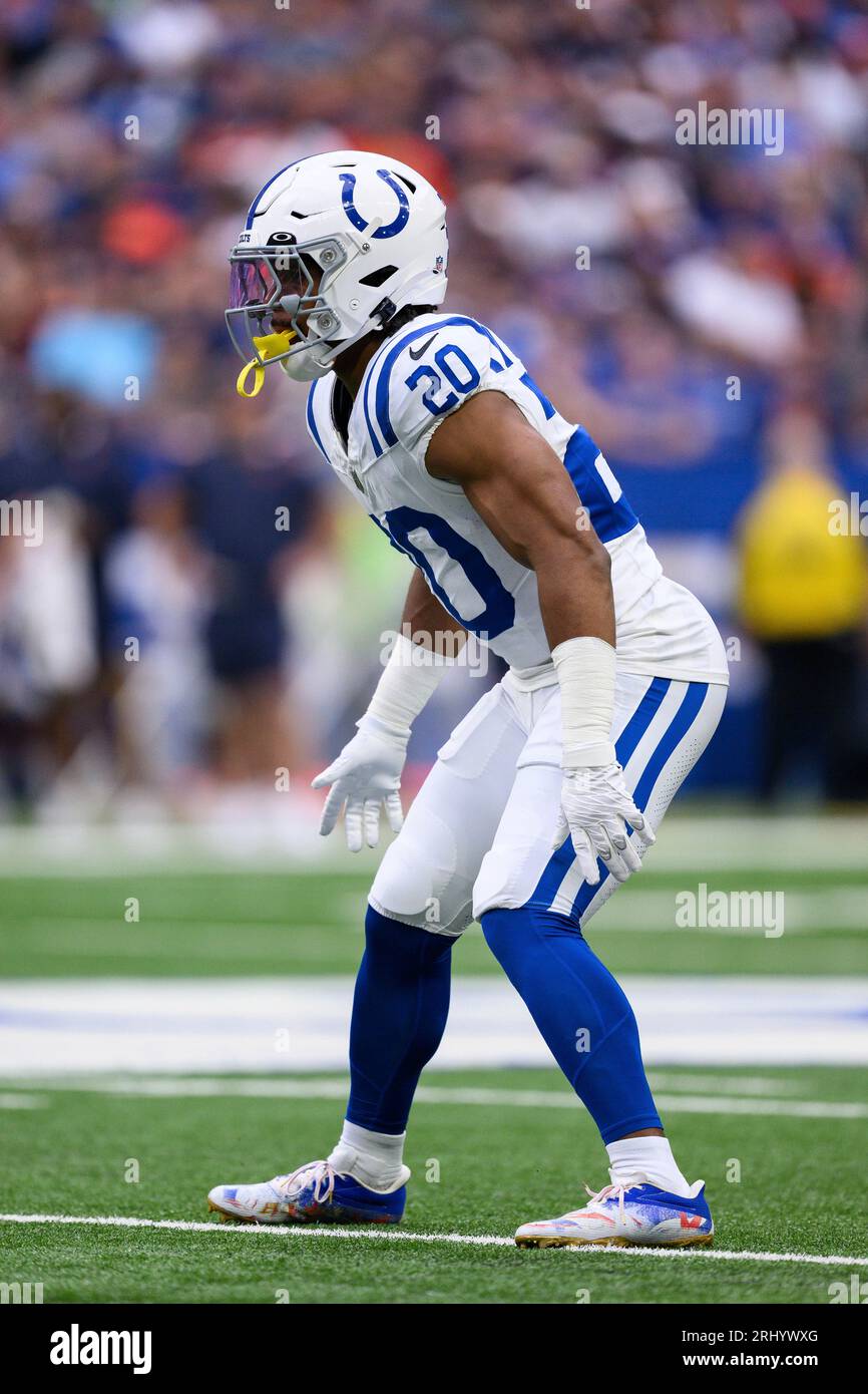 Indianapolis Colts safety Nick Cross (20) lines up before the snap ...