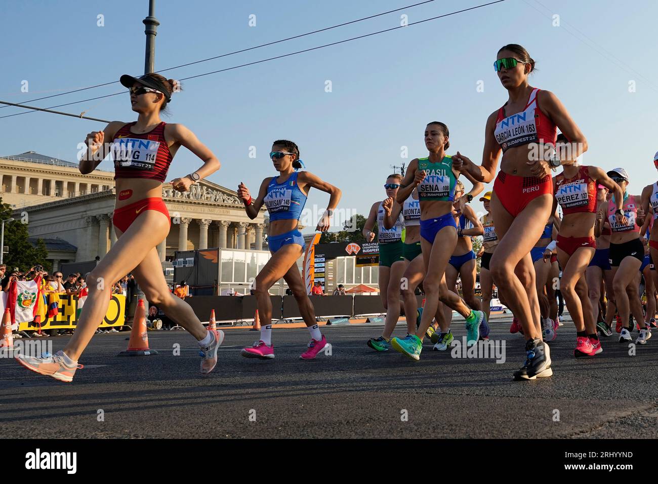 Jiayu Yang, of China, Antonella Palmisano, of Italy, Erica Sena, of ...
