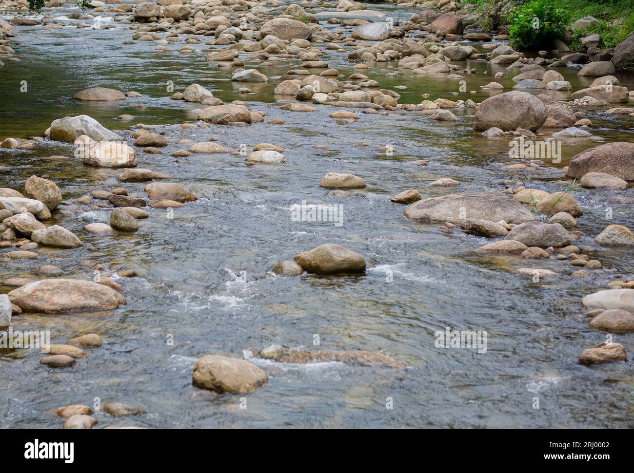 River rock rocks texture stream water background clear beautiful hi-res ...