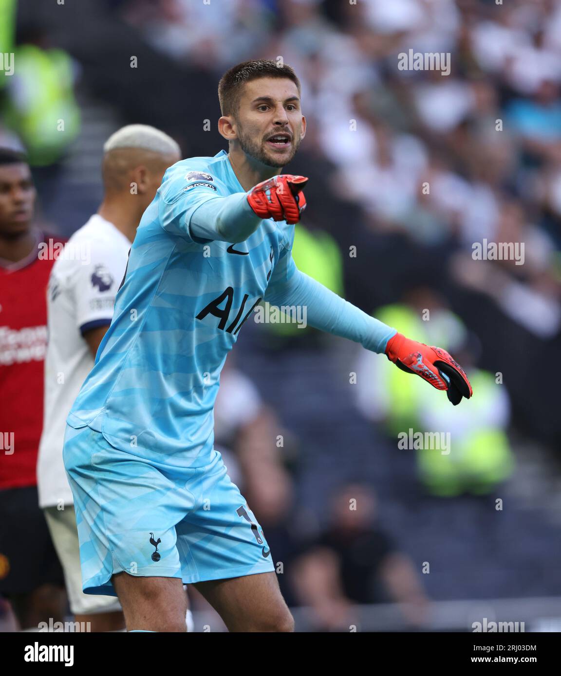 Guglielmo vicario tottenham hotspur hi-res stock photography and images ...