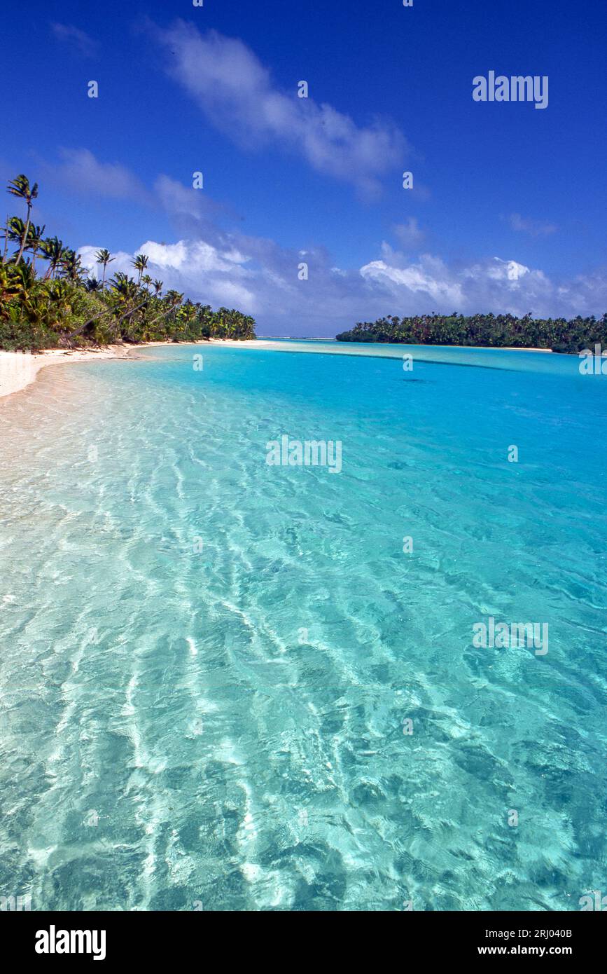 Scenery from Aitutaki Lagoon, Cook Islands, southern Pacific Stock ...