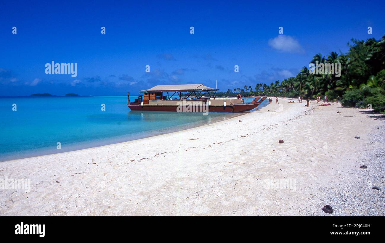 Scenery from Aitutaki Lagoon, Cook Islands, southern Pacific Stock ...