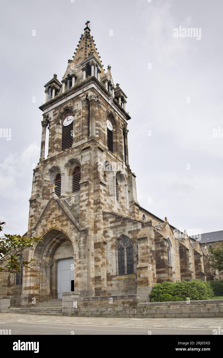 the neo gothic church in the town of combourg brittany Stock Photo - Alamy