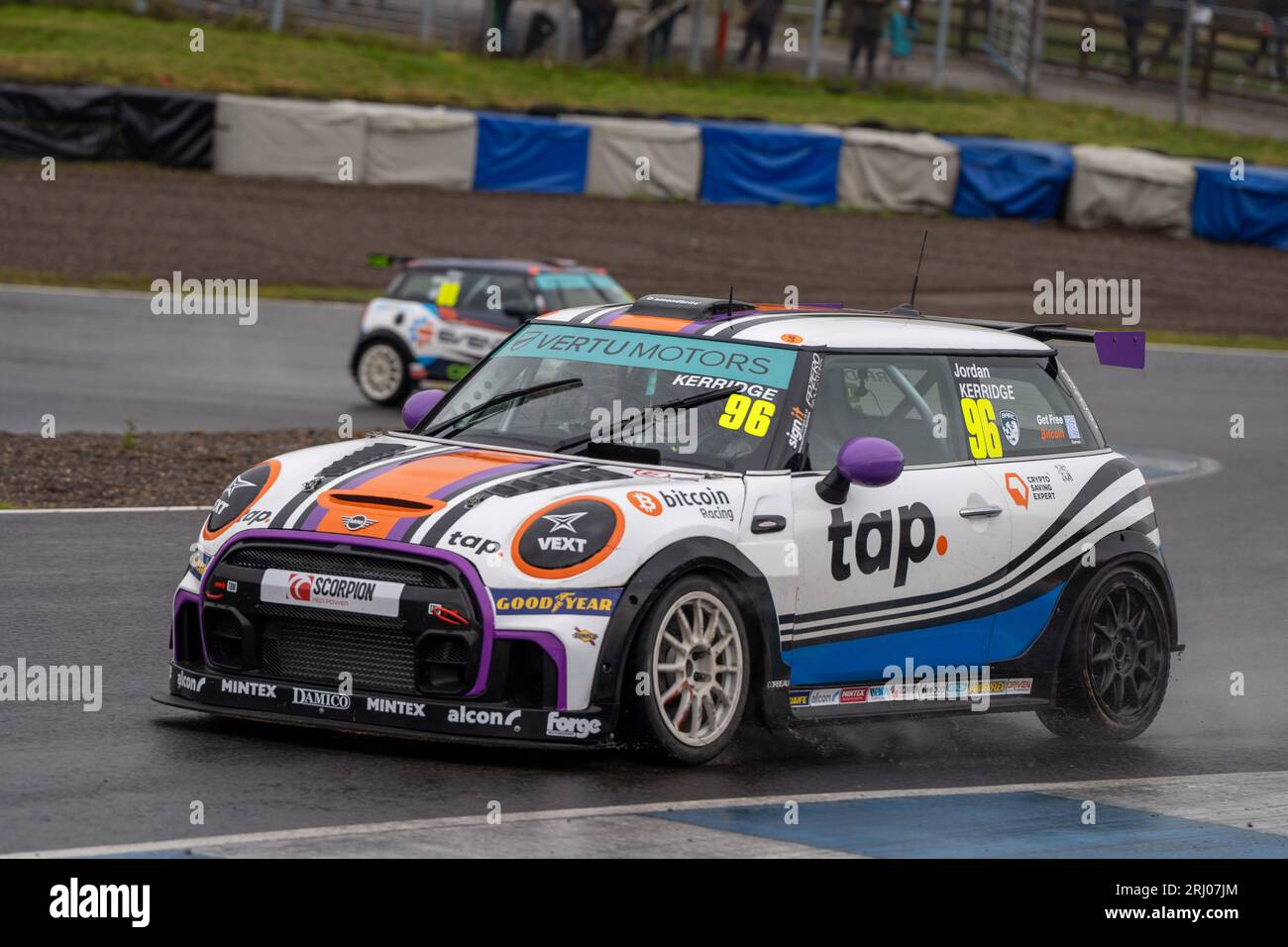 The Vertu Motors MINI CHALLENGE Knockhill 2023 Stock Photo - Alamy