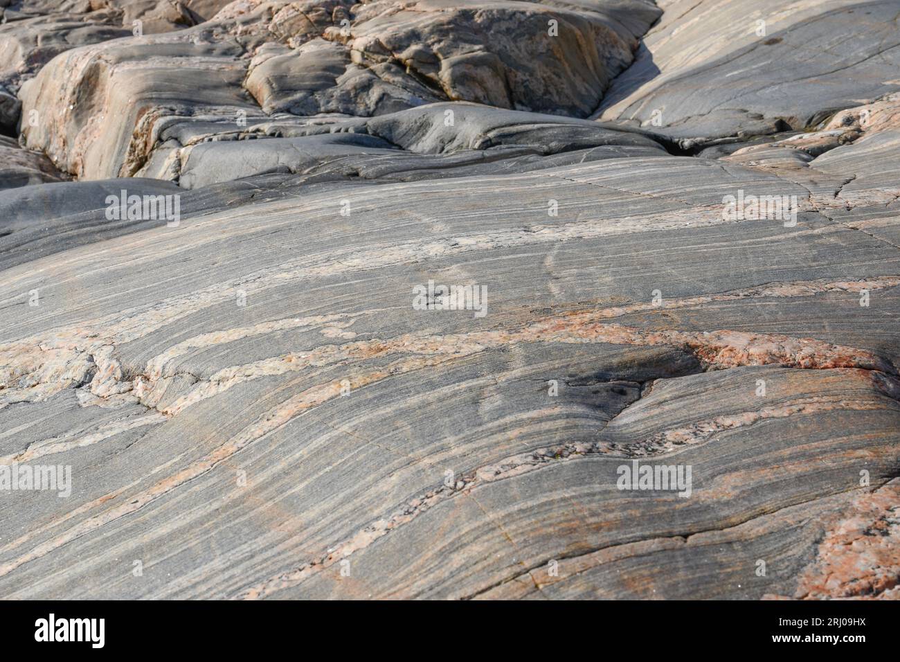 Solid rock cliff hi-res stock photography and images - Alamy