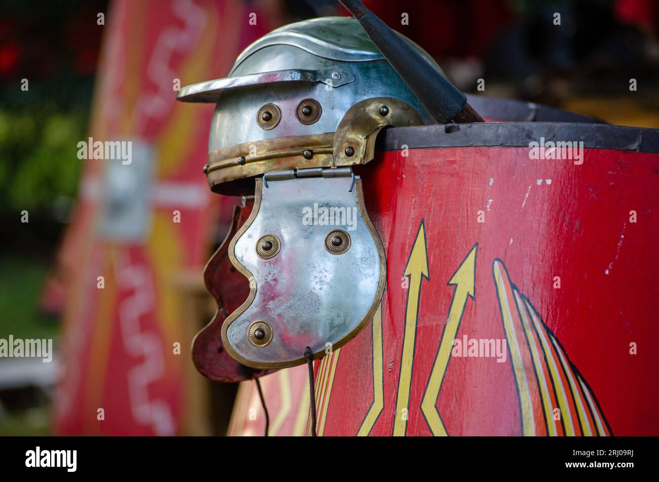 Roman soldier in a tunic hi-res stock photography and images - Alamy