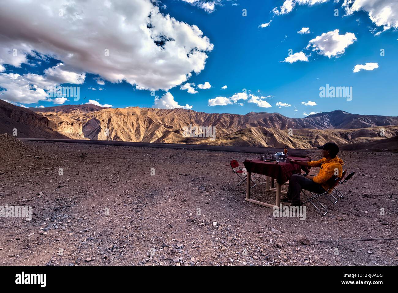 Dining with a view while trekking to Zanskar, Lingshed, Ladakh, India ...