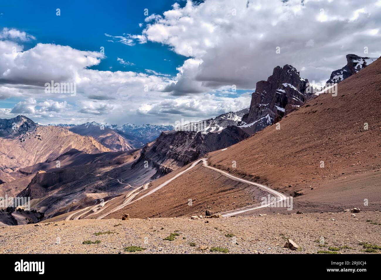 Singi la hi-res stock photography and images - Alamy