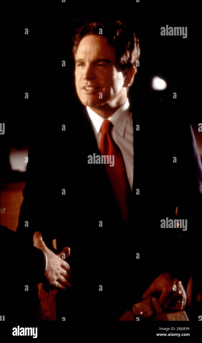 WARREN BEATTY in BULWORTH (1998), directed by WARREN BEATTY. Credit ...