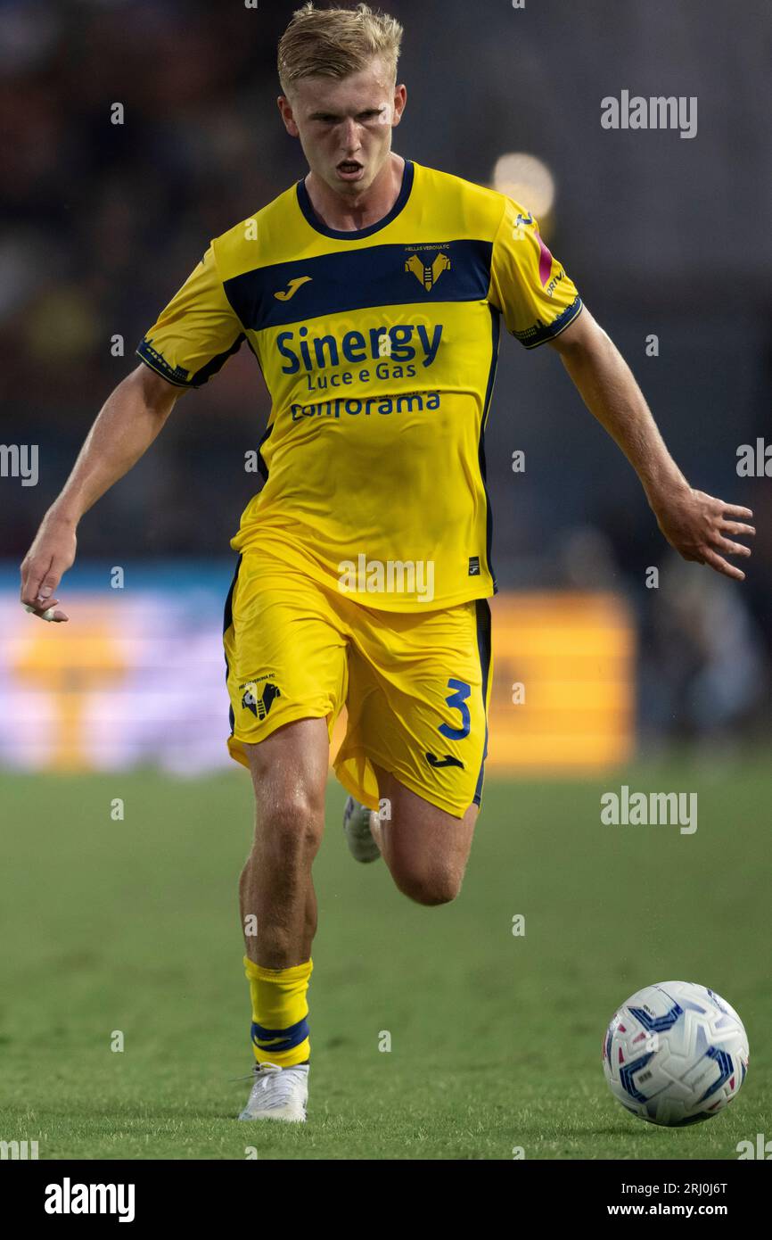 Josh Doig (Hellas Verona) during the Italian "Serie A" match between ...