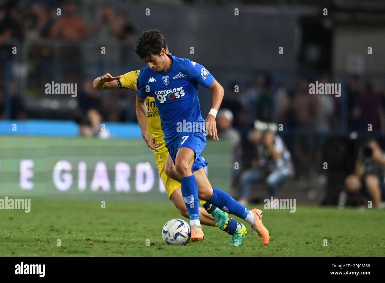 Stiven Shpendi (Empoli)Pawel Marek Dawidowicz (Hellas Verona) during ...