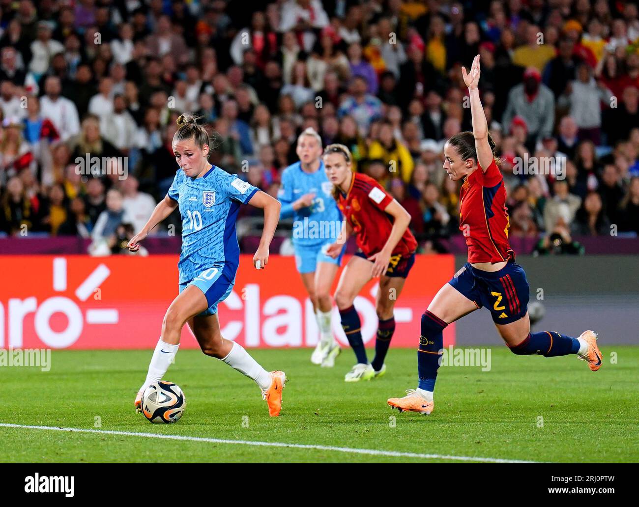 Ella toone goal hi-res stock photography and images - Alamy