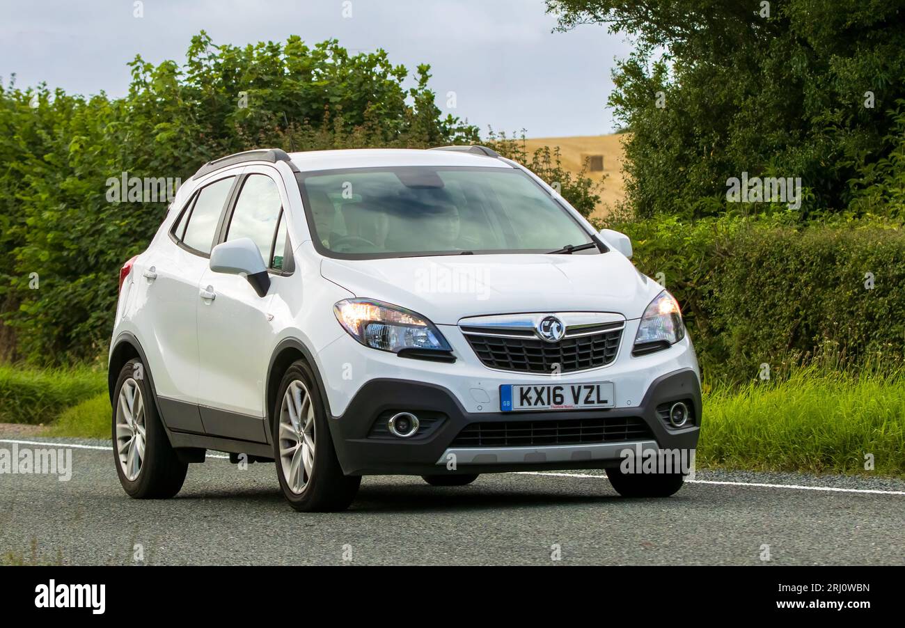 English suv hi-res stock photography and images - Alamy