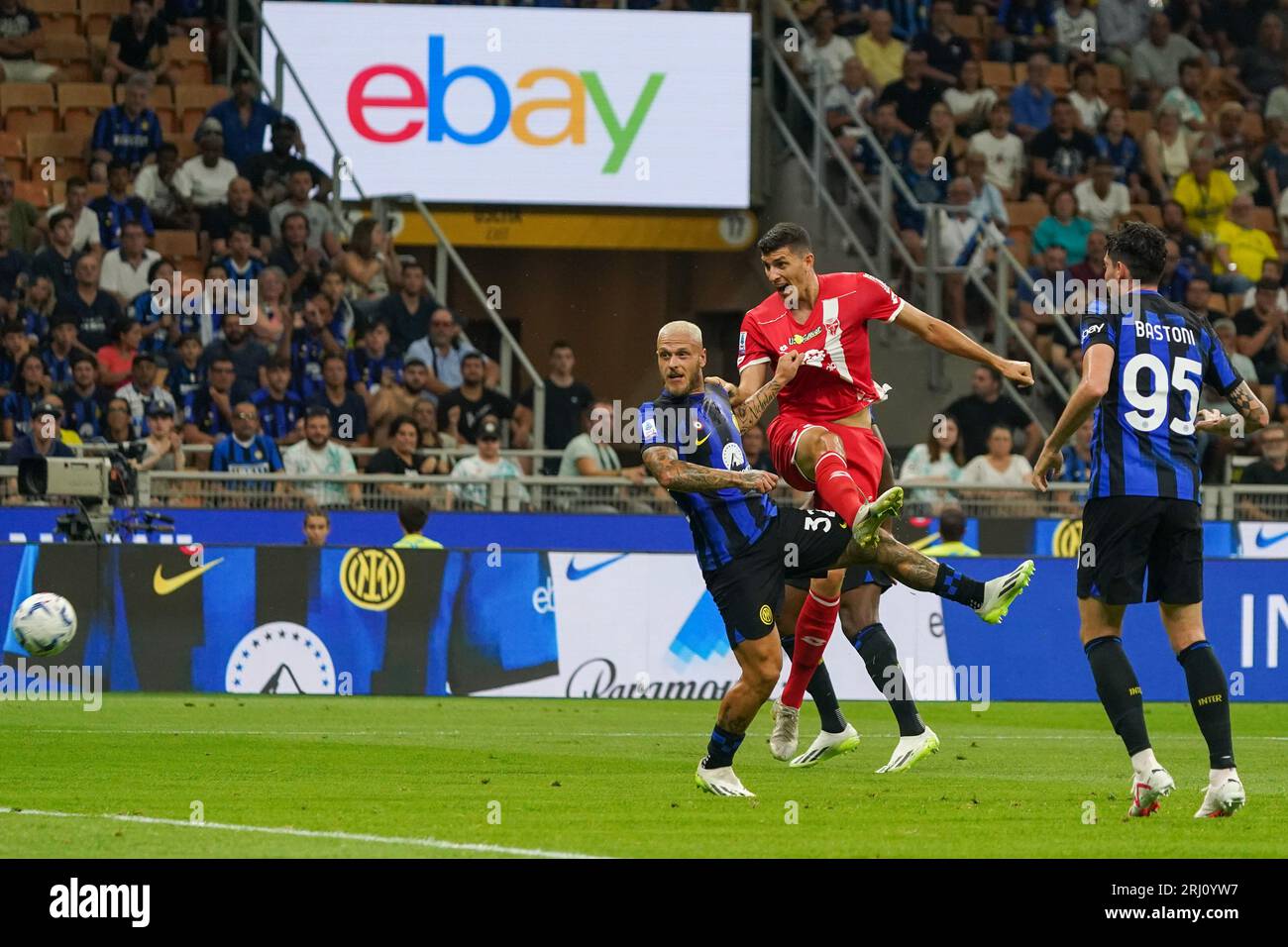 Simone inzaghi and barella hi-res stock photography and images - Alamy