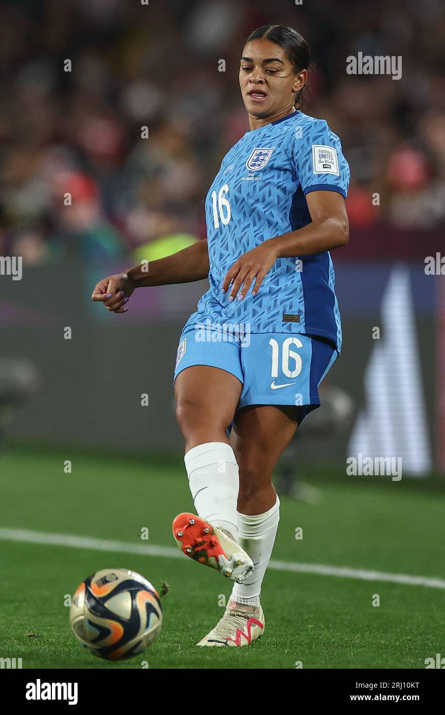 Jess Carter #16 of England passes the ball during the FIFA Women's ...