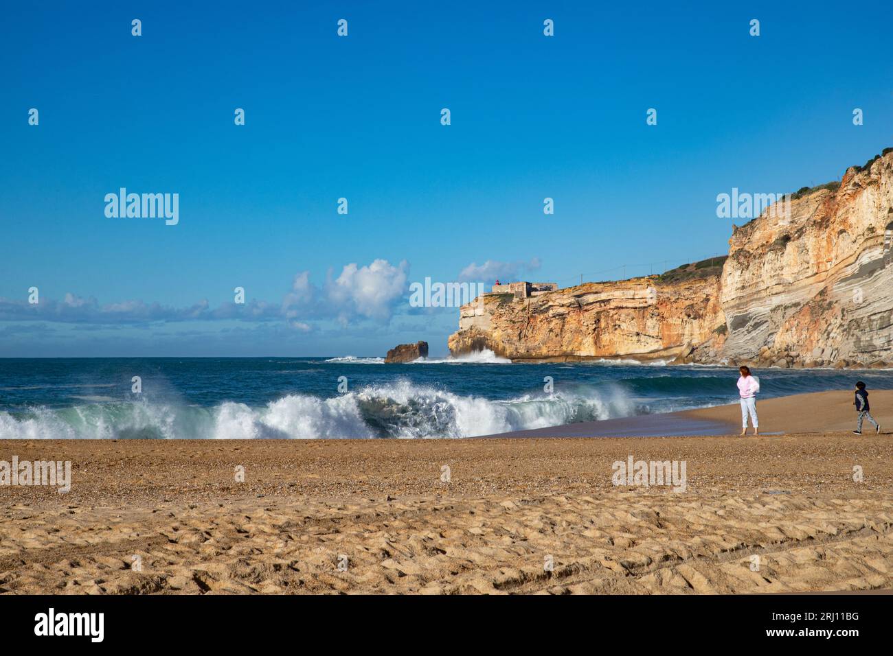 View nazare beach riviera hi-res stock photography and images - Alamy
