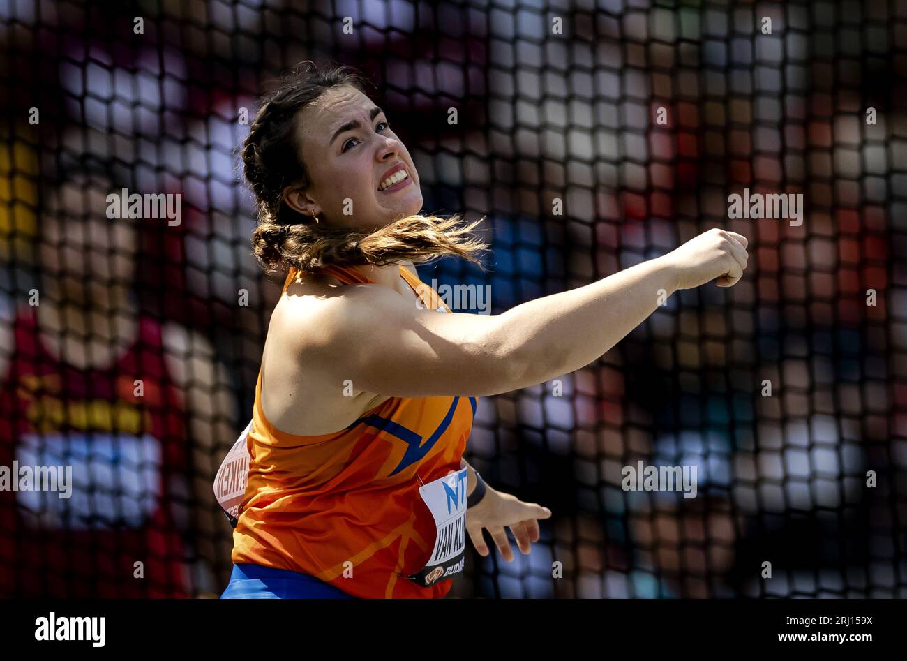 BUDAPEST - Jorinde van Klinken in action on the discus during the ...
