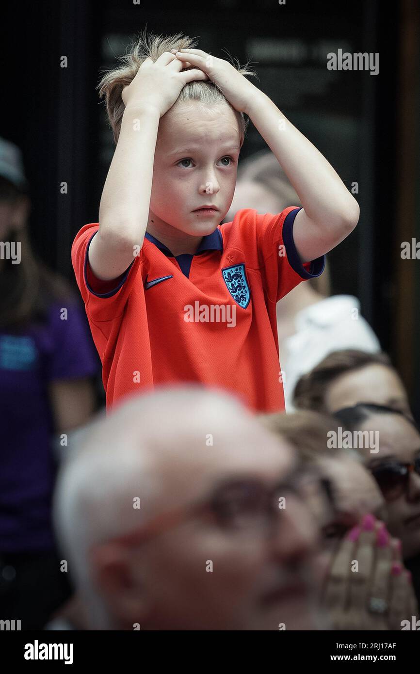 England fans sad hi-res stock photography and images - Alamy