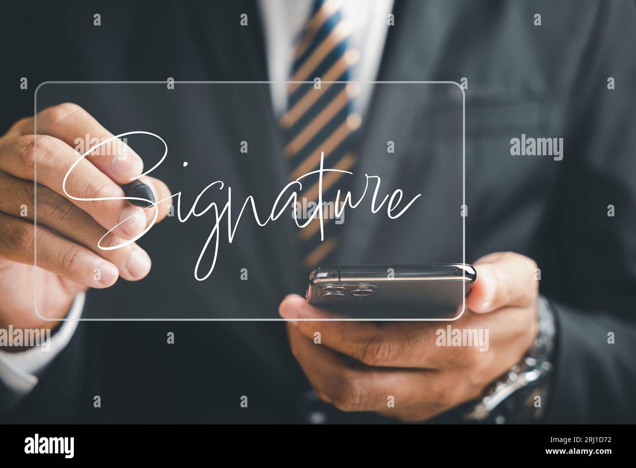 Docusign hi-res stock photography and images - Alamy