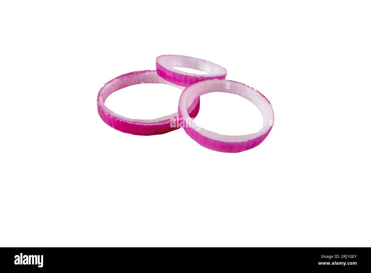 Purple sweet onion vegetable rings isolated on white Stock Photo - Alamy