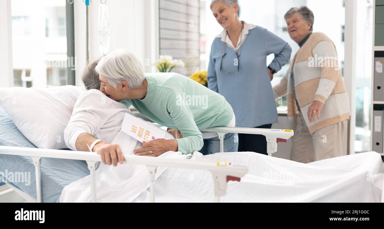 Hospital visit friends hi-res stock photography and images - Alamy