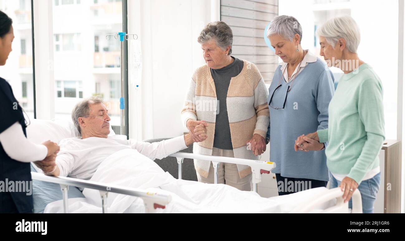 Hospital visit friends hi-res stock photography and images - Alamy