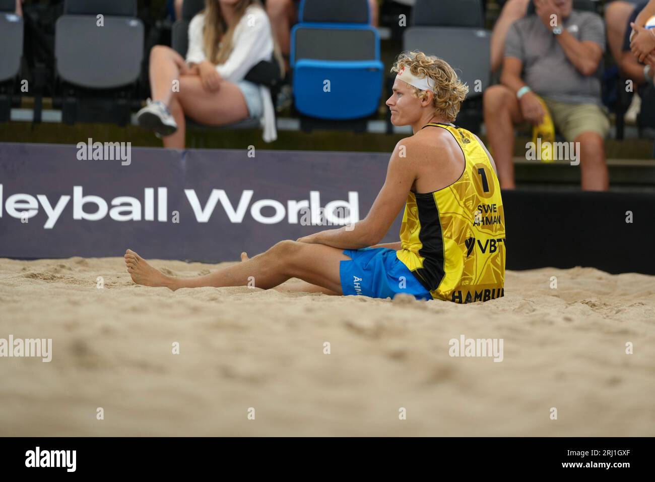 David ahman hi-res stock photography and images - Alamy