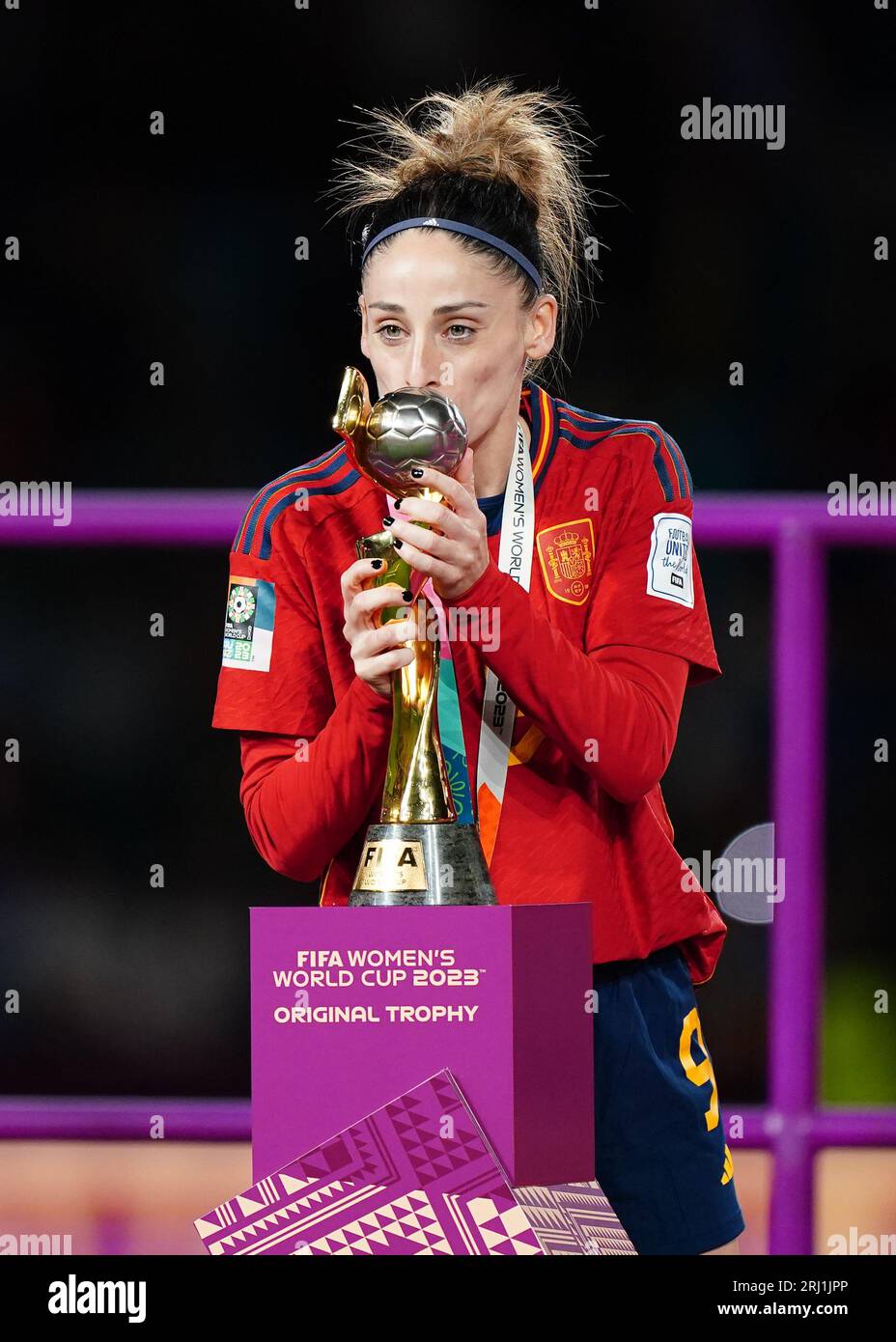 Spain's Esther Gonzalez celebrates after receiving her gold medal ...