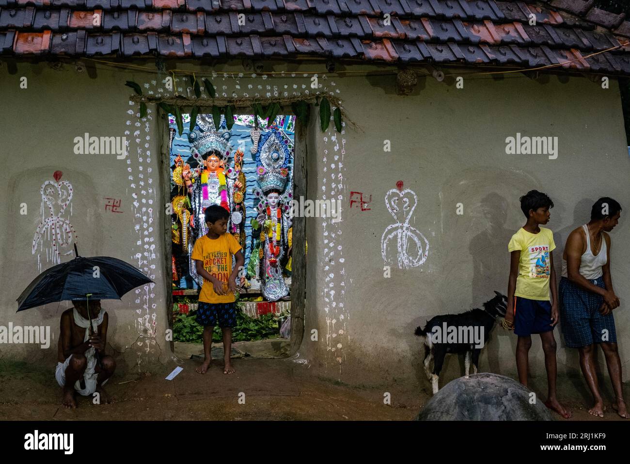 Monosa Puja is an important festival in Manbhum region. There are ...