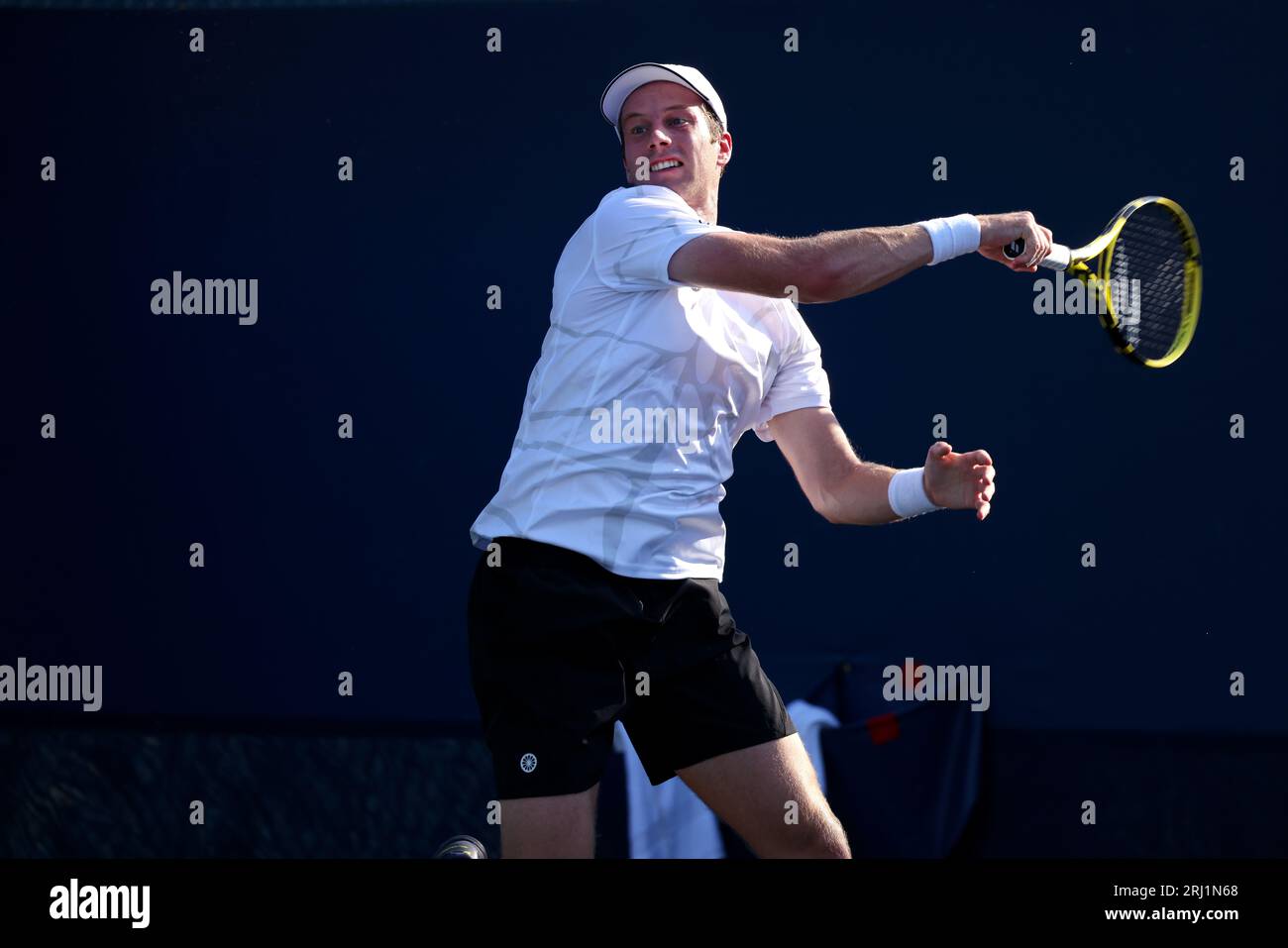 Botic van de zandschulp groundstrokes hi-res stock photography and ...