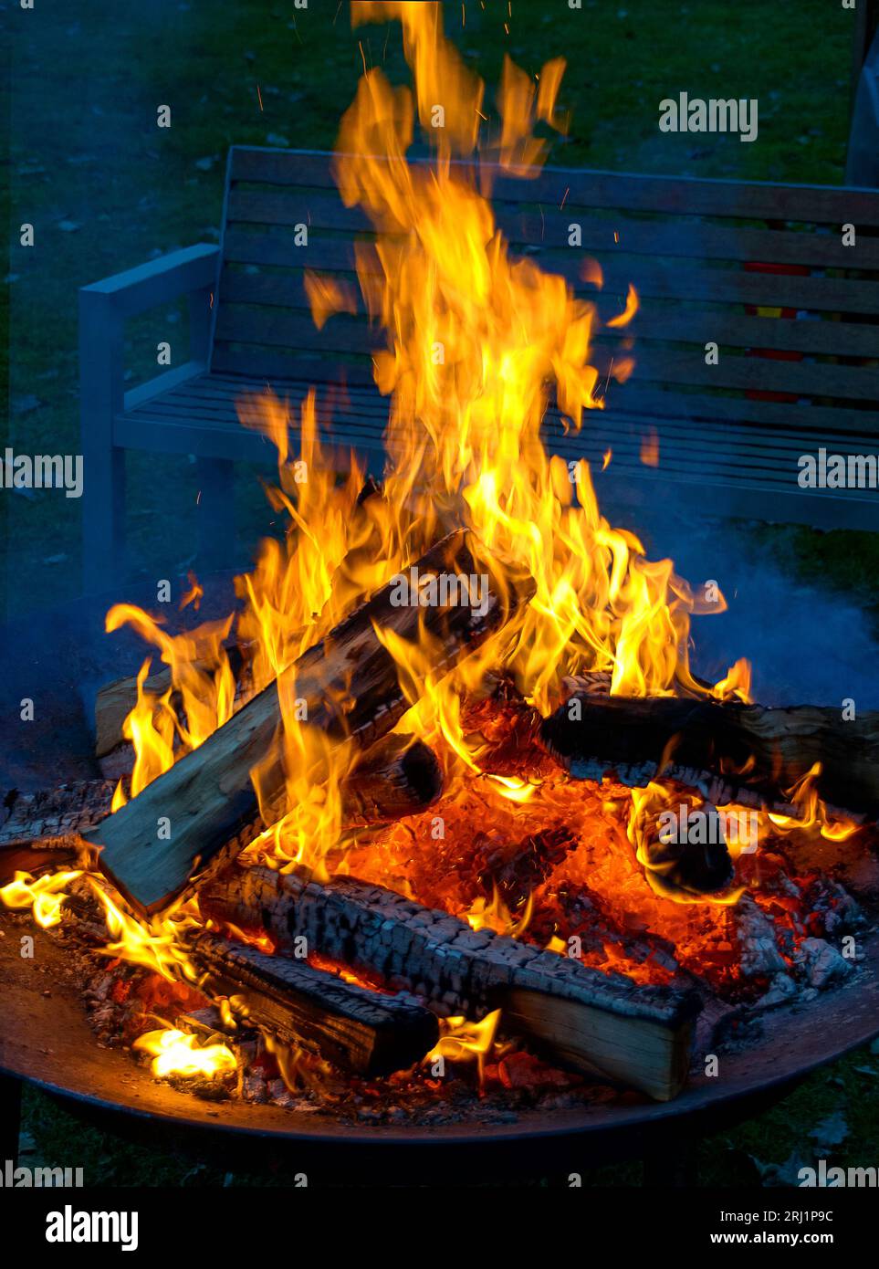 Fire bowl with fire and flames hi-res stock photography and images - Alamy