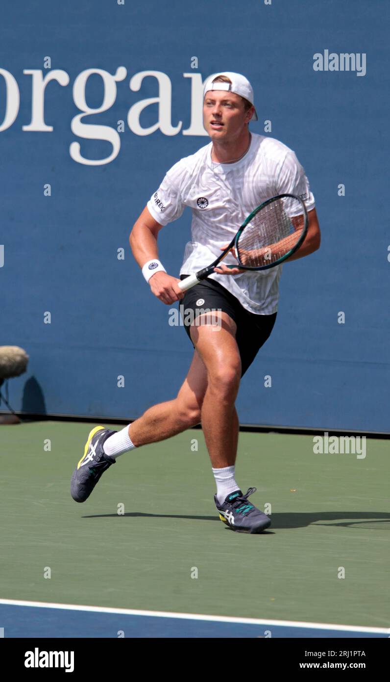 Tim van rijthoven ducth tennis players hi-res stock photography and ...