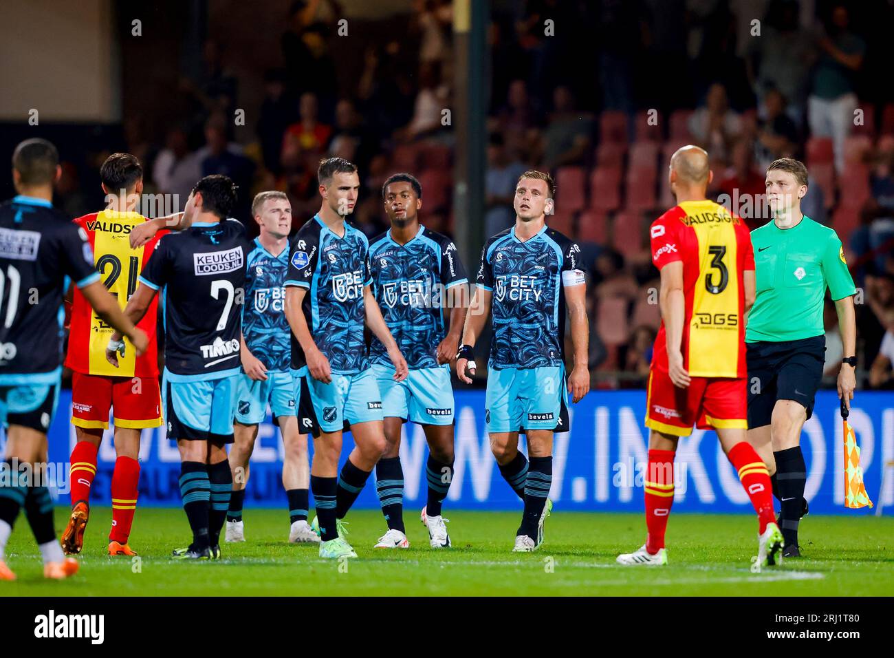 Derry john murkin of fc volendam hi-res stock photography and images ...