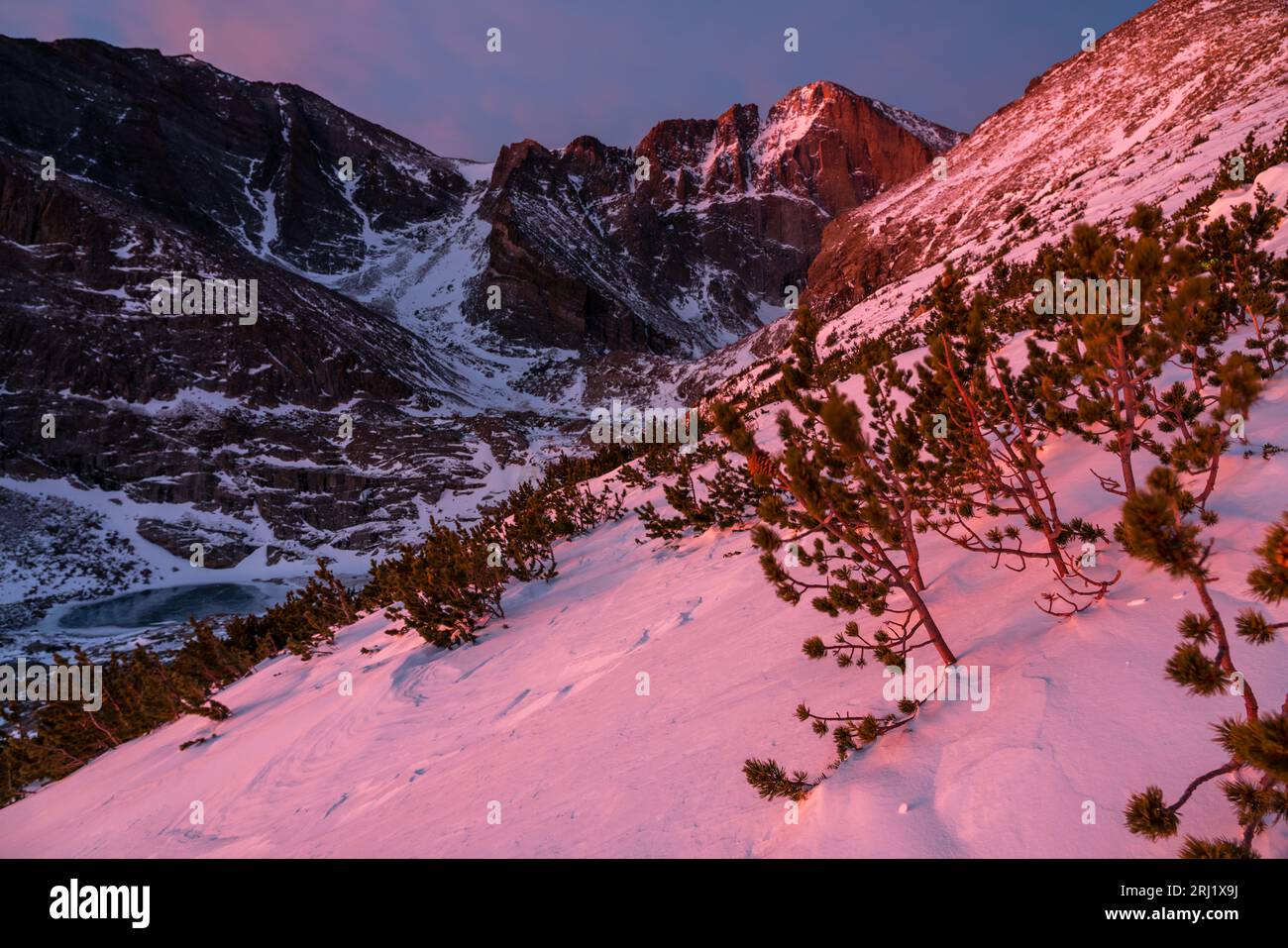 Chasm lake rocky hi-res stock photography and images - Alamy