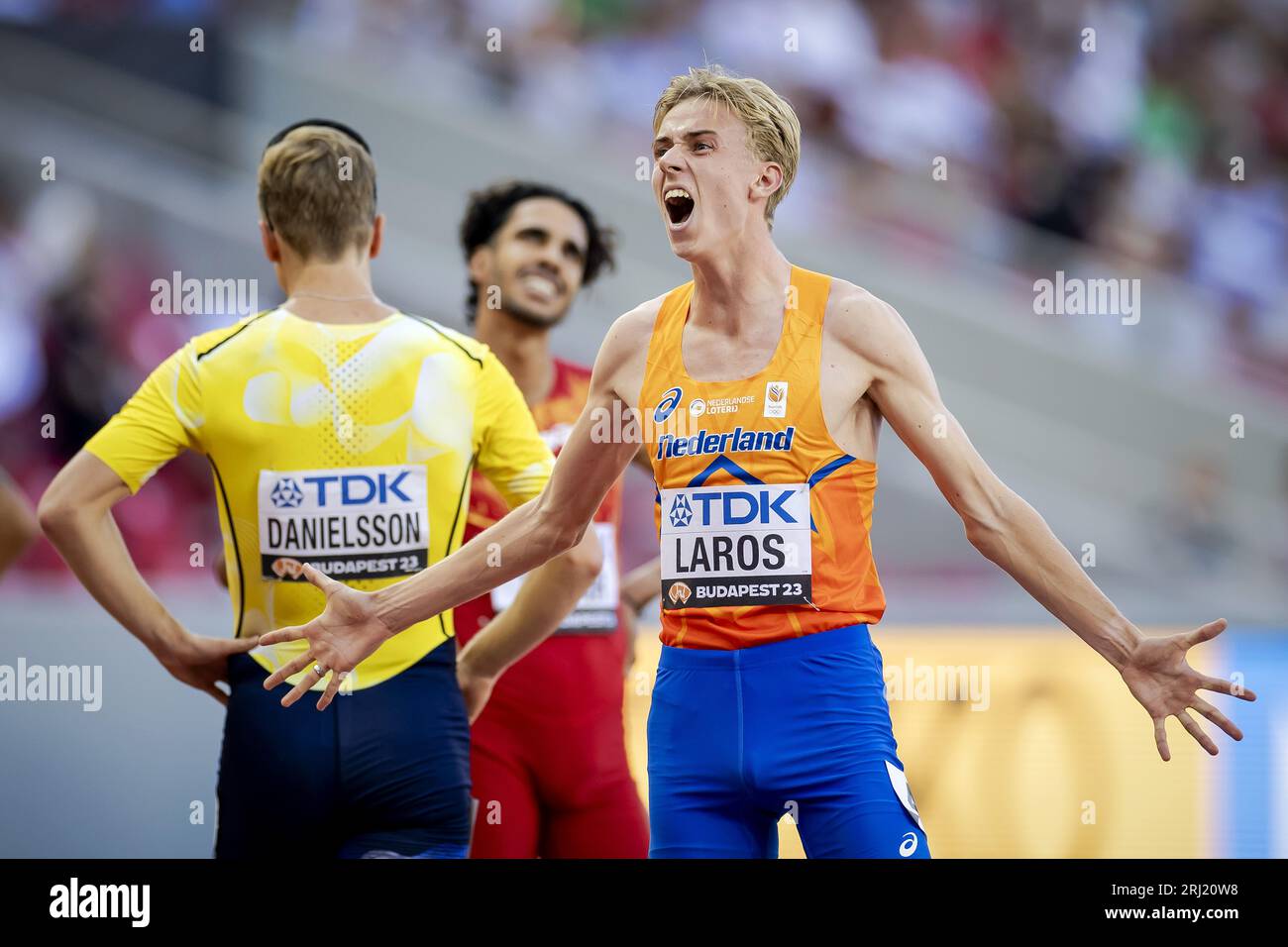 BUDAPEST - Niels Laros in action on the 1500 meters during the second day of the World Athletics ...