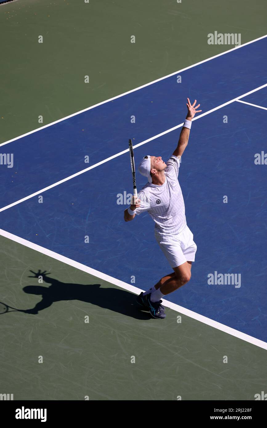 Tallon griekspoor groundstrokes hi-res stock photography and images - Alamy