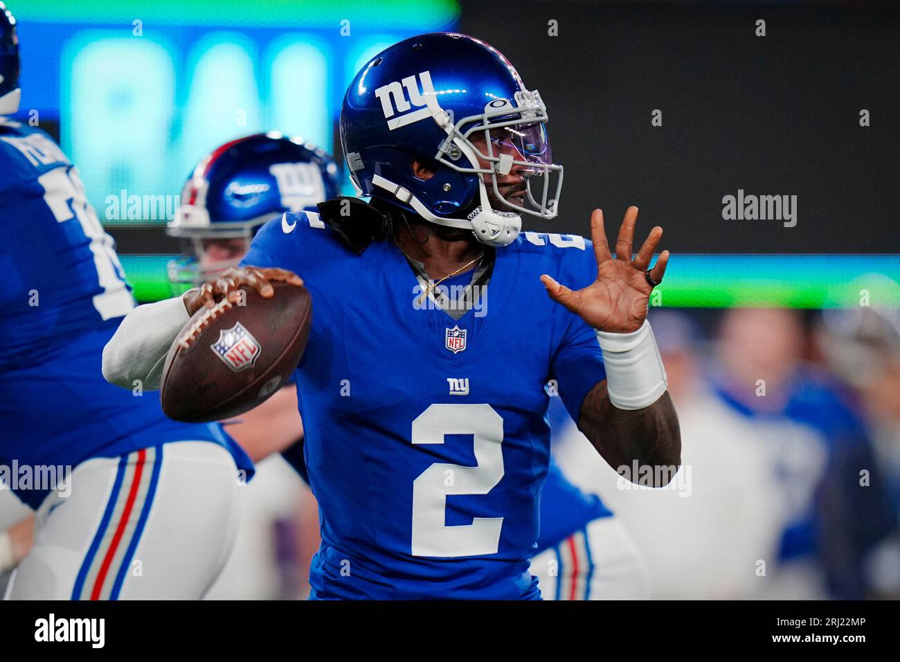 New York Giants quarterback Tyrod Taylor (2) passes during an NFL pre ...